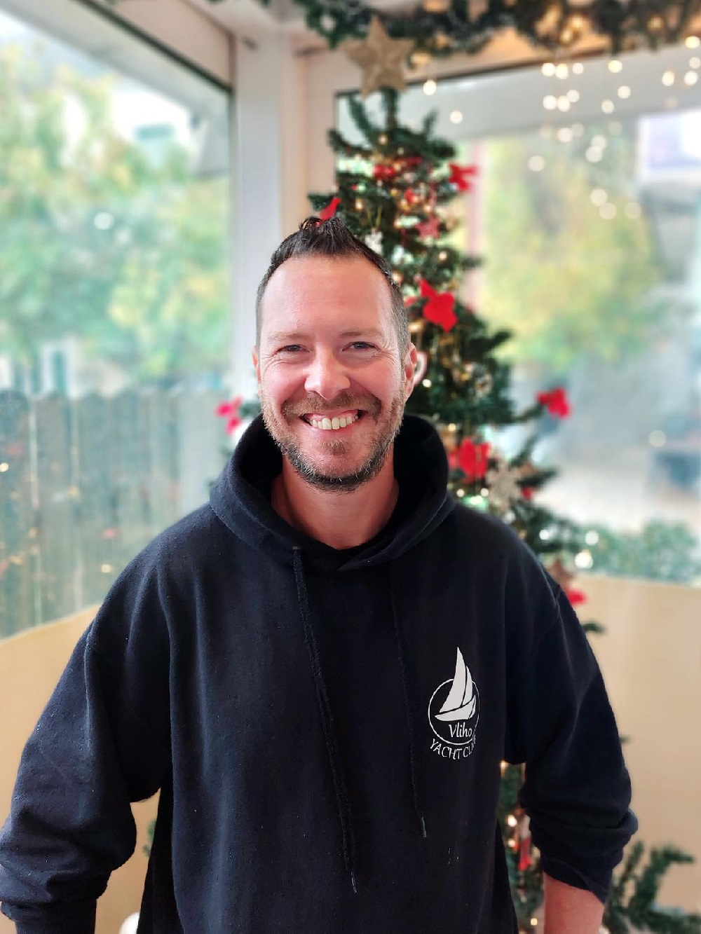 About us and our team - Vliho Yacht Club